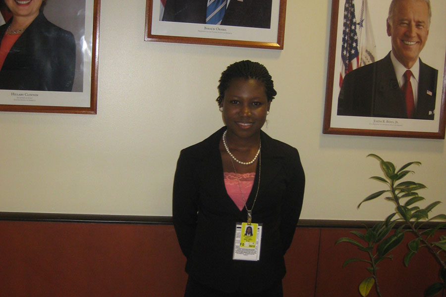 Summer Internship Spotlight: Dzifa Penty - Knox College Summer Internship Spotlight: Dzifa Penty - Knox College