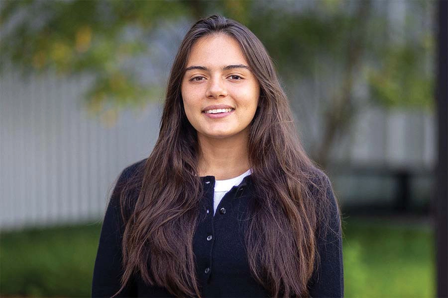 Zoe Pav Named Knox College Lincoln Student Laureate - Knox College